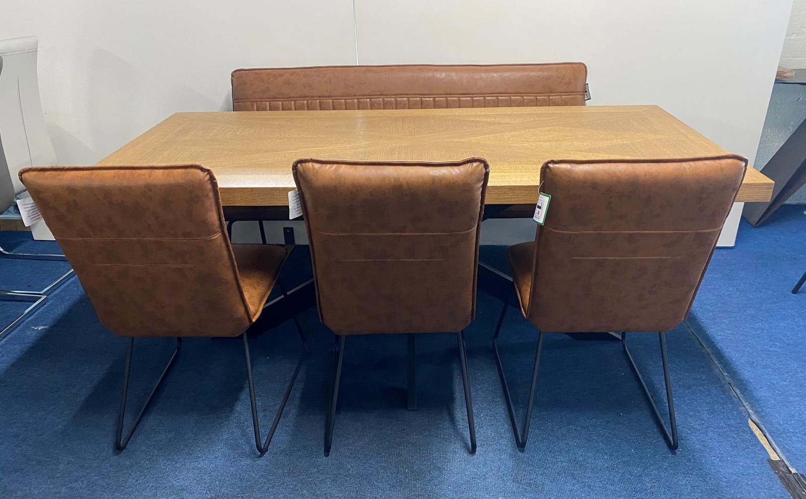 Glenkeen Furnishings. Windsor Dining Table Set